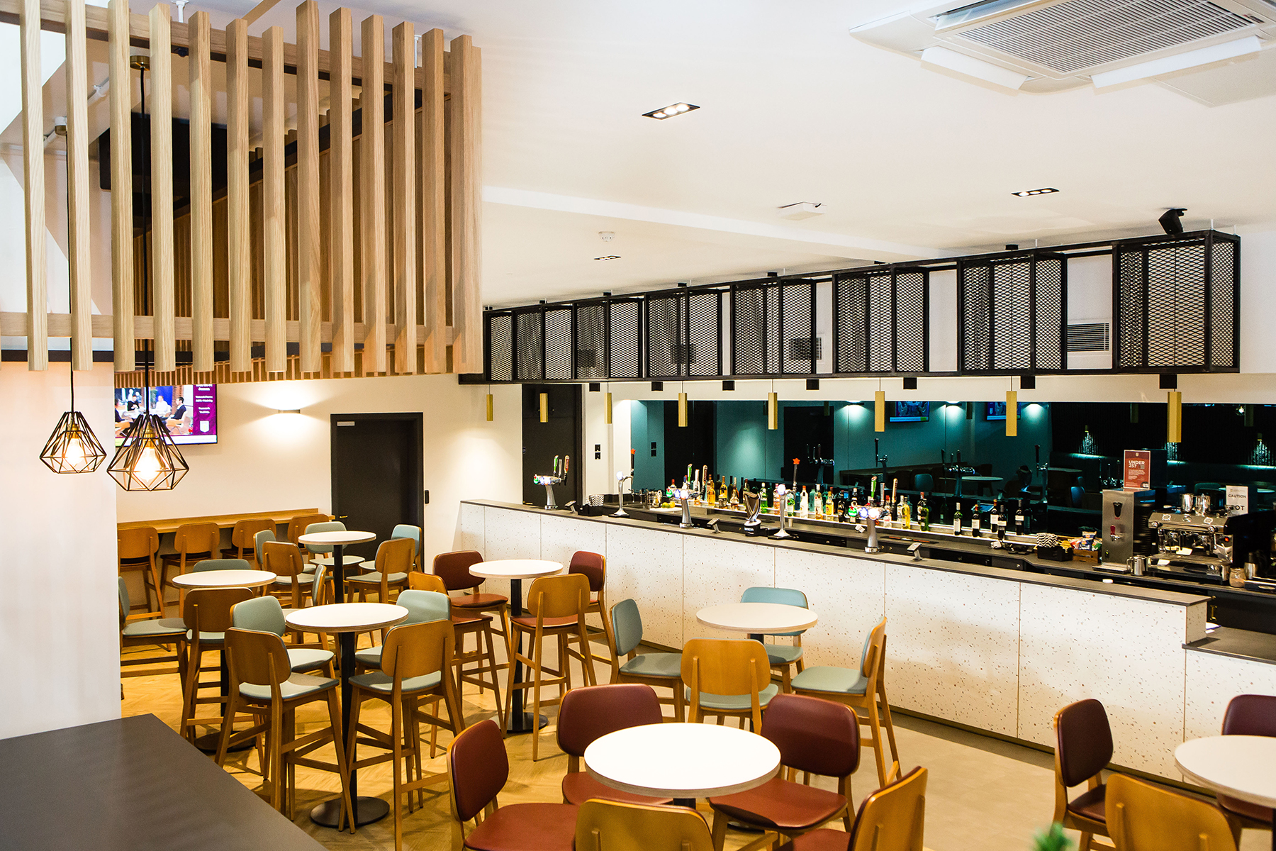 The Gas Lamp Lounge - Benchmark Designs Ltd
